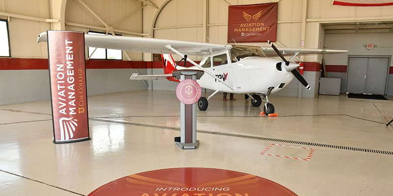 Aviation Management & Flight Operations - Business Administration | Coe ...