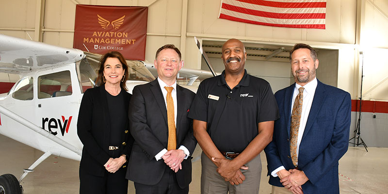 Aviation Management & Flight Operations - Business Administration | Coe ...